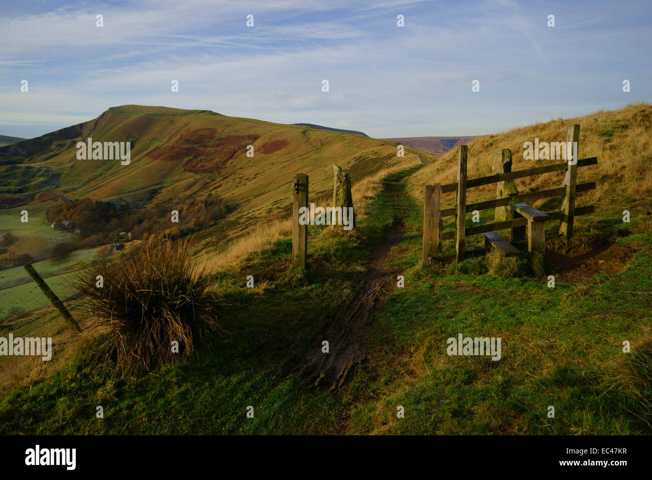 Mam Tor in the Peak District National Park, Derbyshire Stock Photo - Alamy