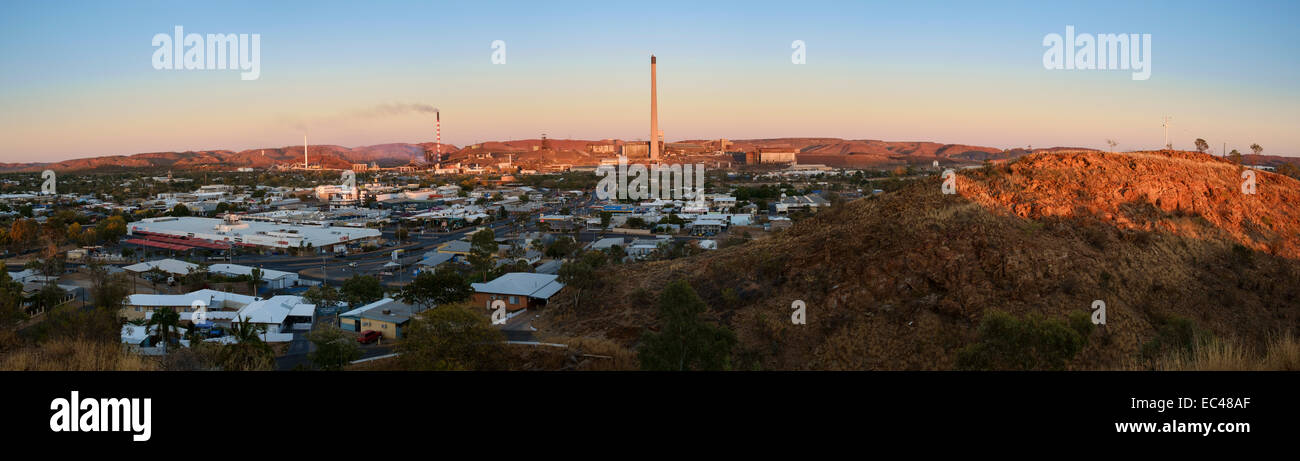 Mt Isa Lookout High Resolution Stock Photography and Images - Alamy