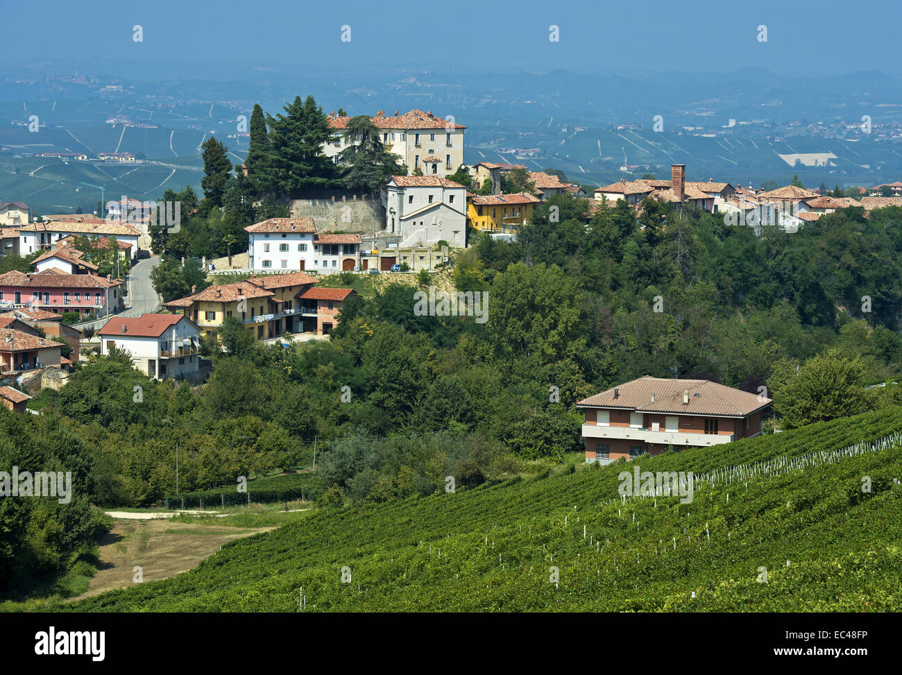 District Perno, Monforte d Alba, Piedmont, Italy Stock Photo - Alamy