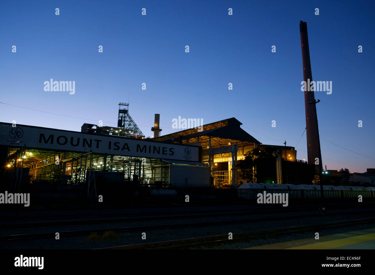 Mount Isa Mines as viewed from Mt Isa Railway Station Stock Photo - Alamy