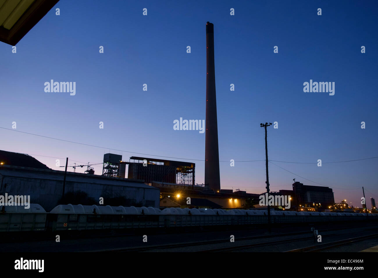 Mount isa silhouette hi-res stock photography and images - Alamy