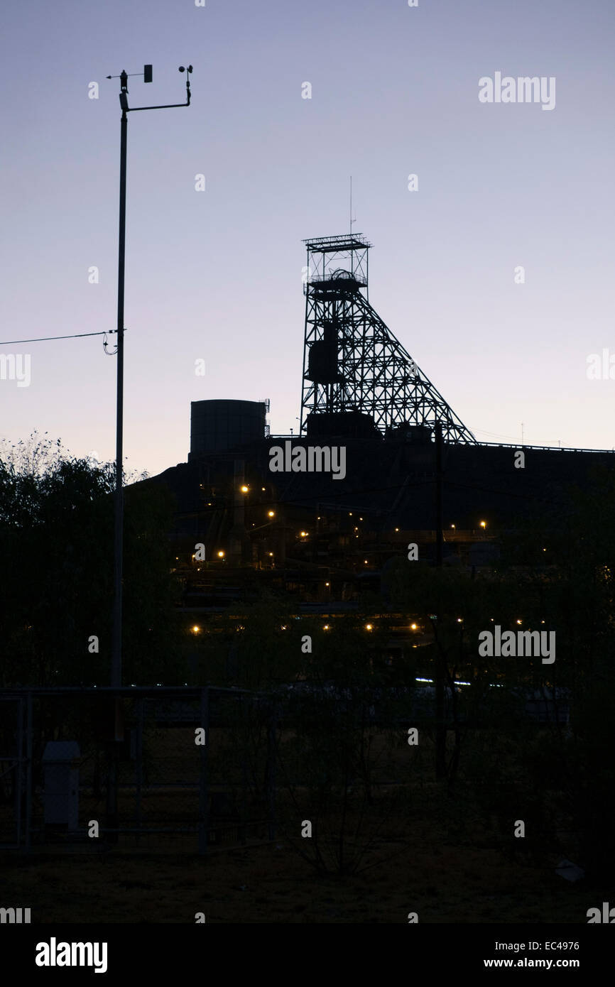 Mount Isa Mines as viewed from Mt Isa Railway Station Stock Photo - Alamy