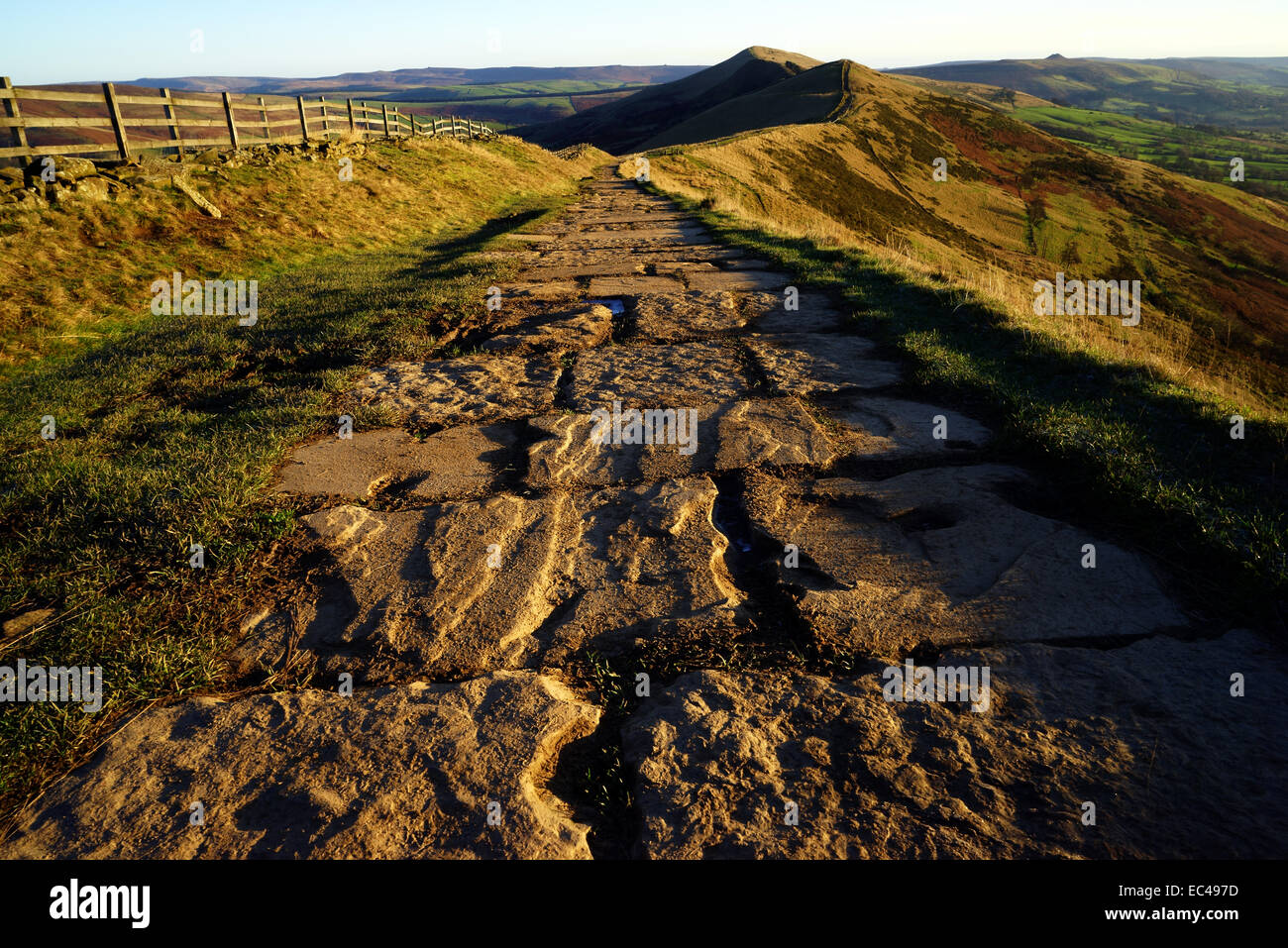 The Great Ridge of Edale which includes Mam Tor, Hollins Cross, Back ...