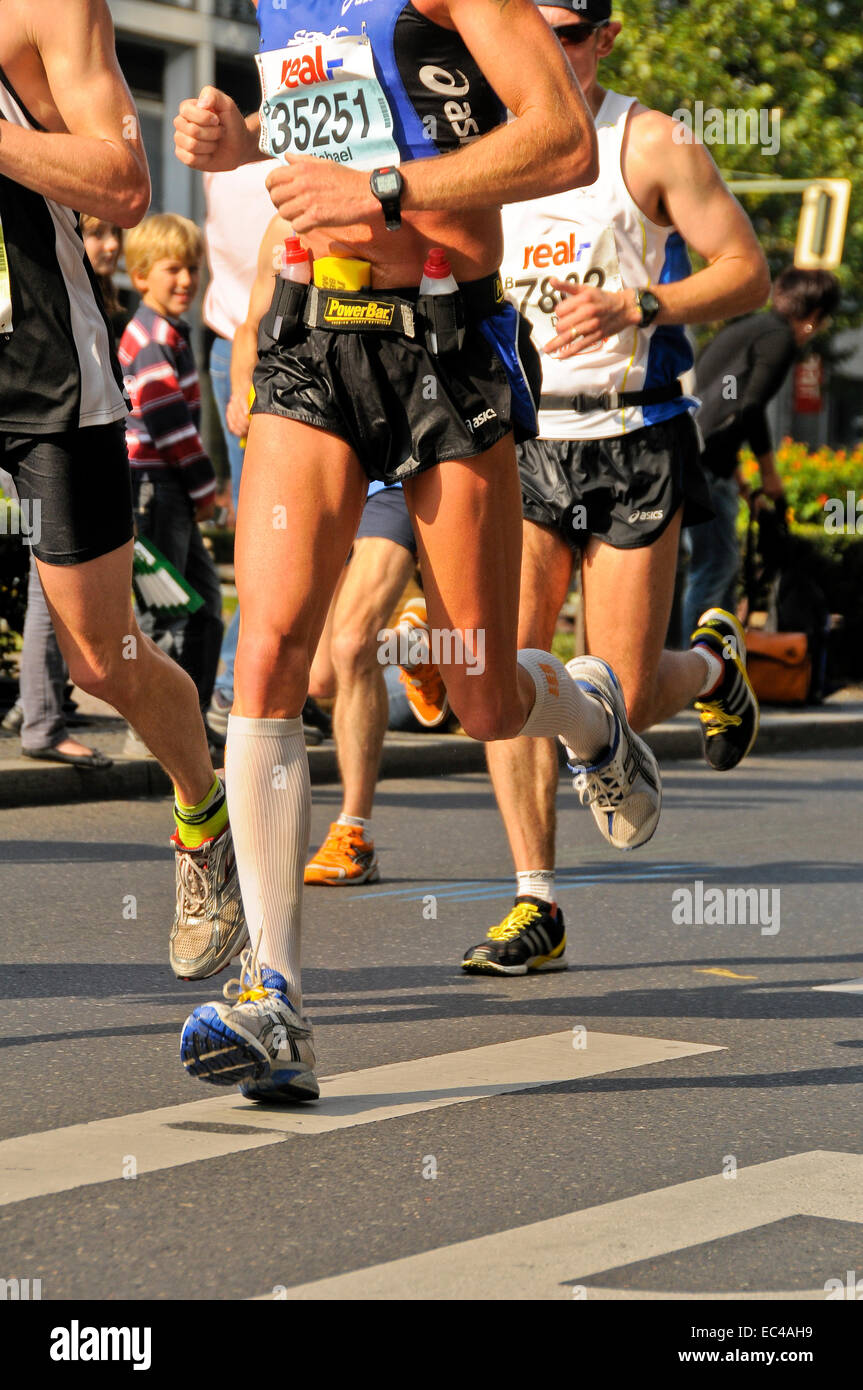 Marathon runners, Berlin, Germany Stock Photo - Alamy