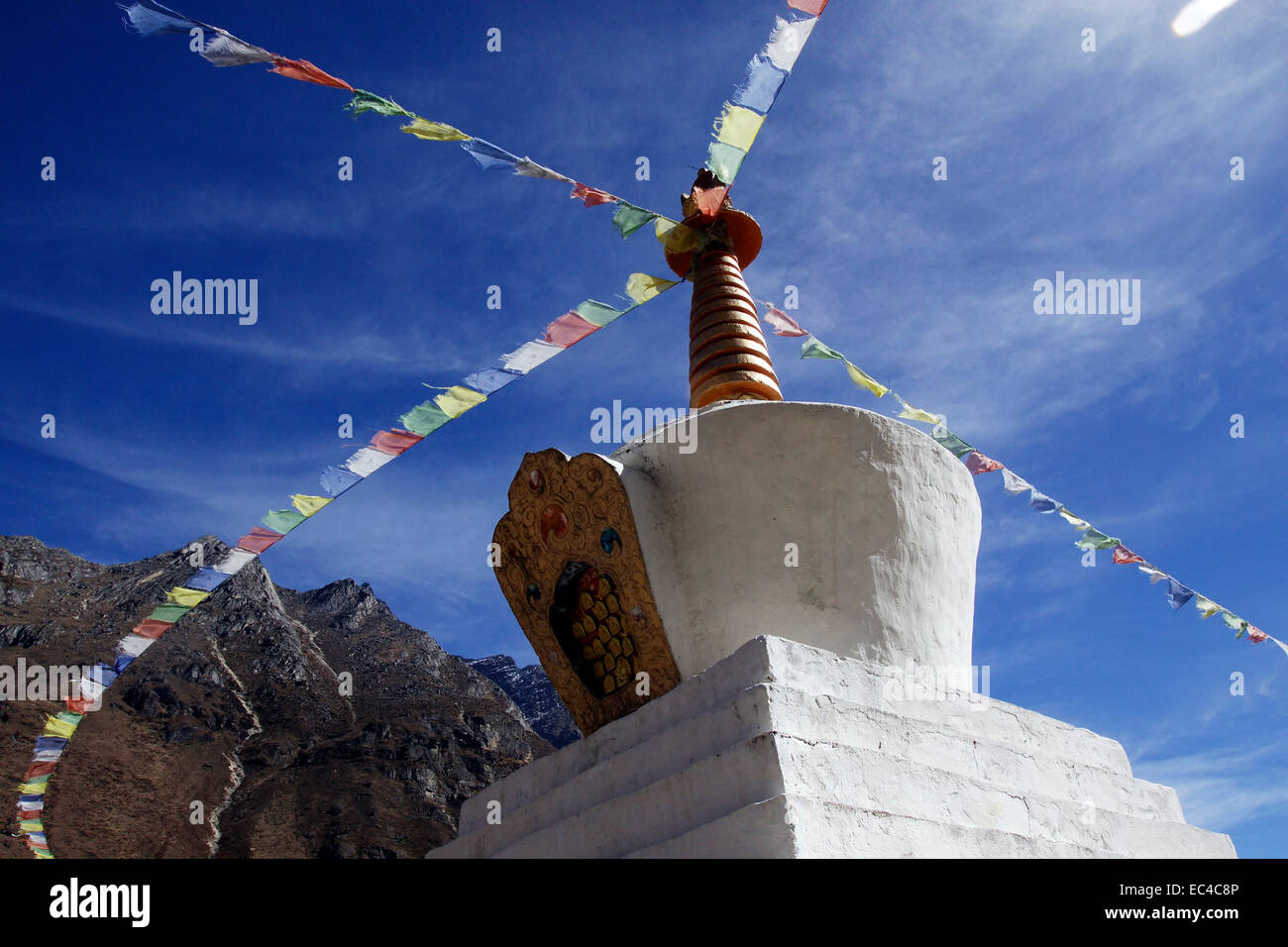 Buddhist protection symbols hi-res stock photography and images - Alamy