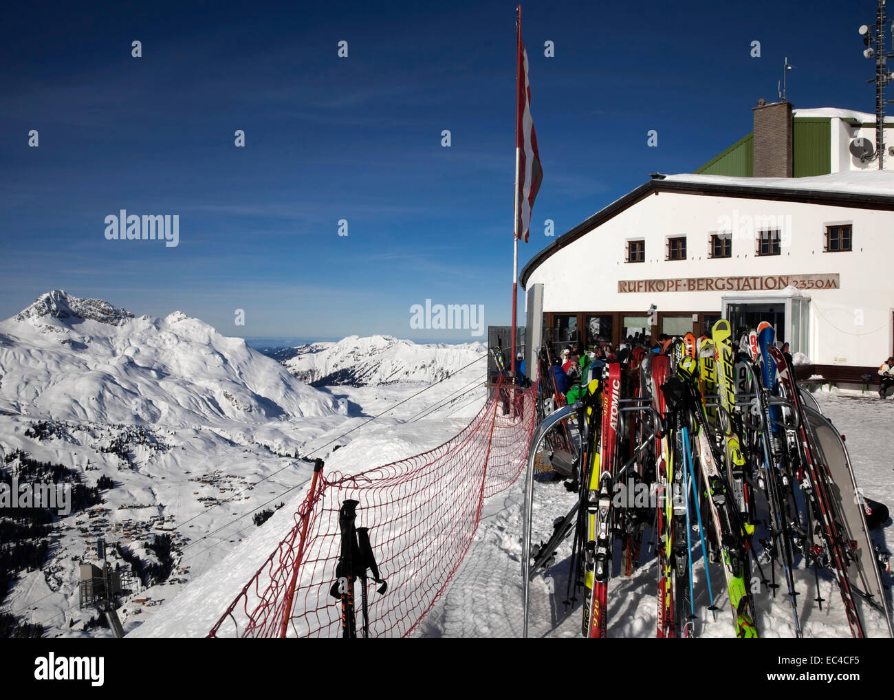 Lech am arlberg ski resort vorarlberg hi-res stock photography and ...