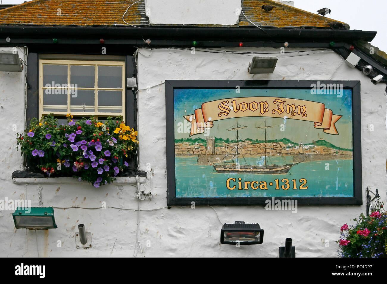St Ives, The Sloop Inn Pub, Penwith, Cornwall, Southwest England ...