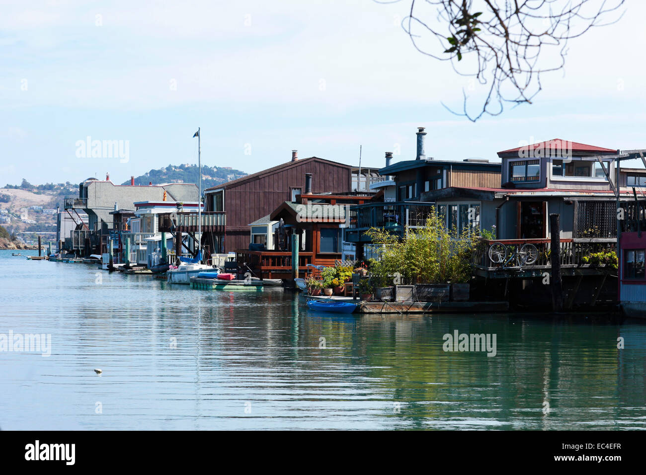 Boathouses hi-res stock photography and images - Alamy