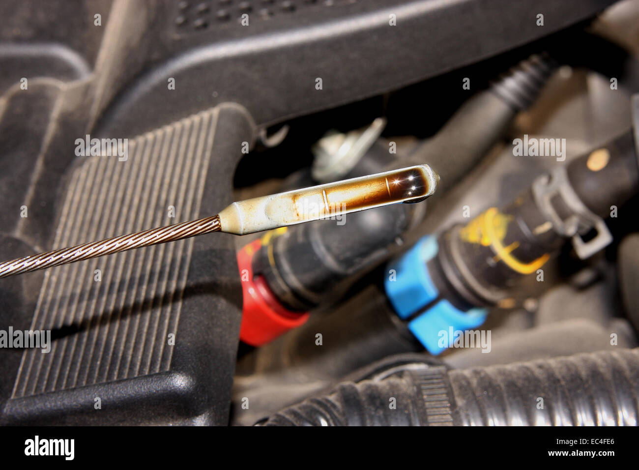 oil-level gauge dipstick Stock Photo - Alamy
