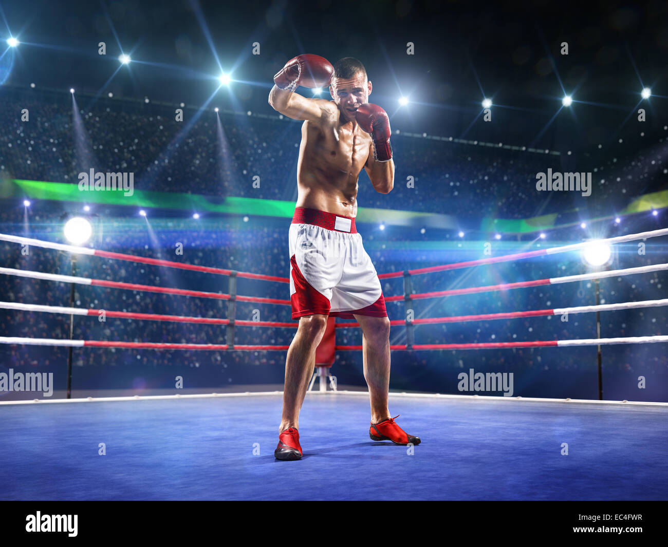 Boxing ring competition action standing hi-res stock photography and ...