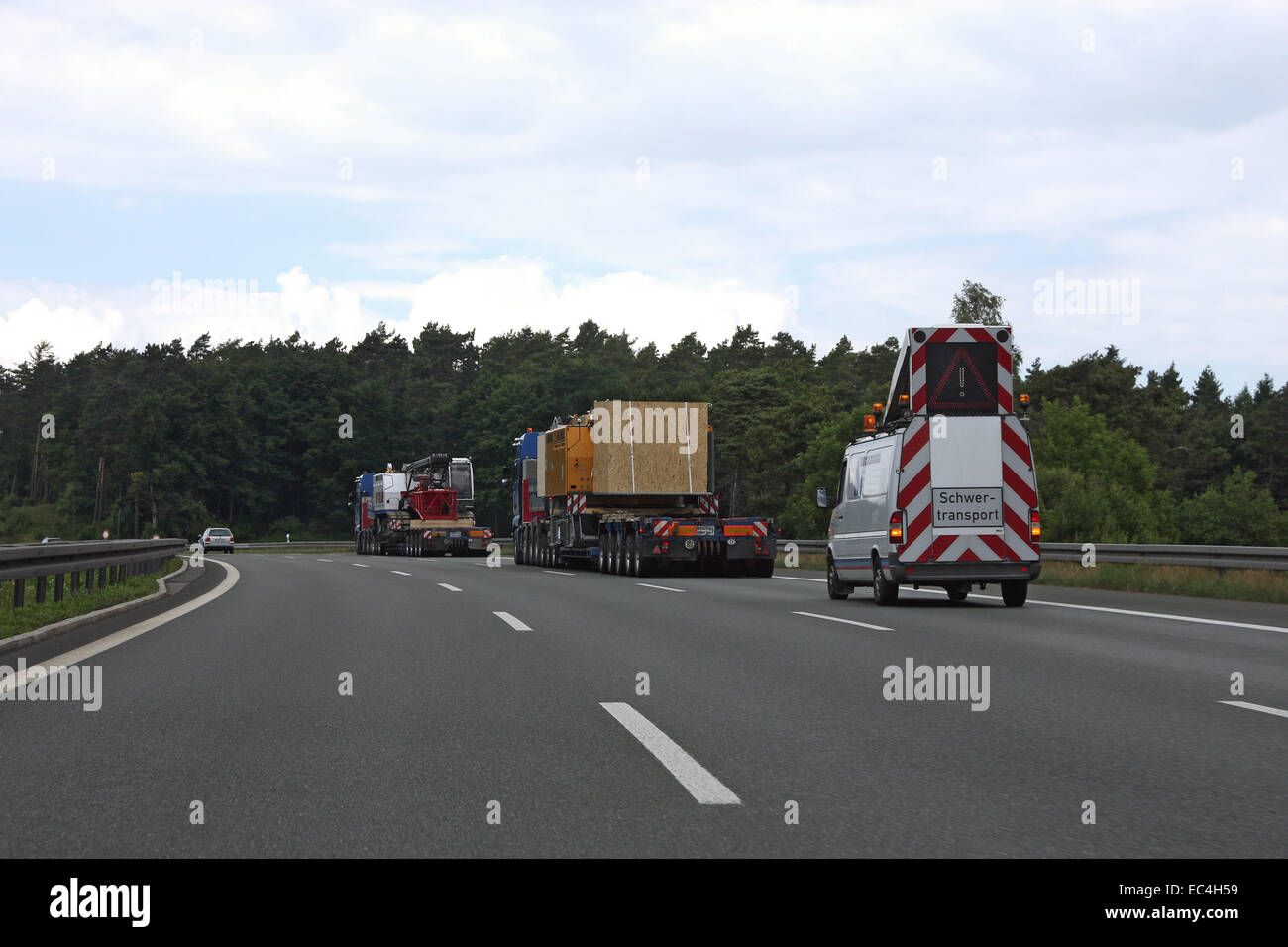 Heavy motor vehicles hi-res stock photography and images - Alamy