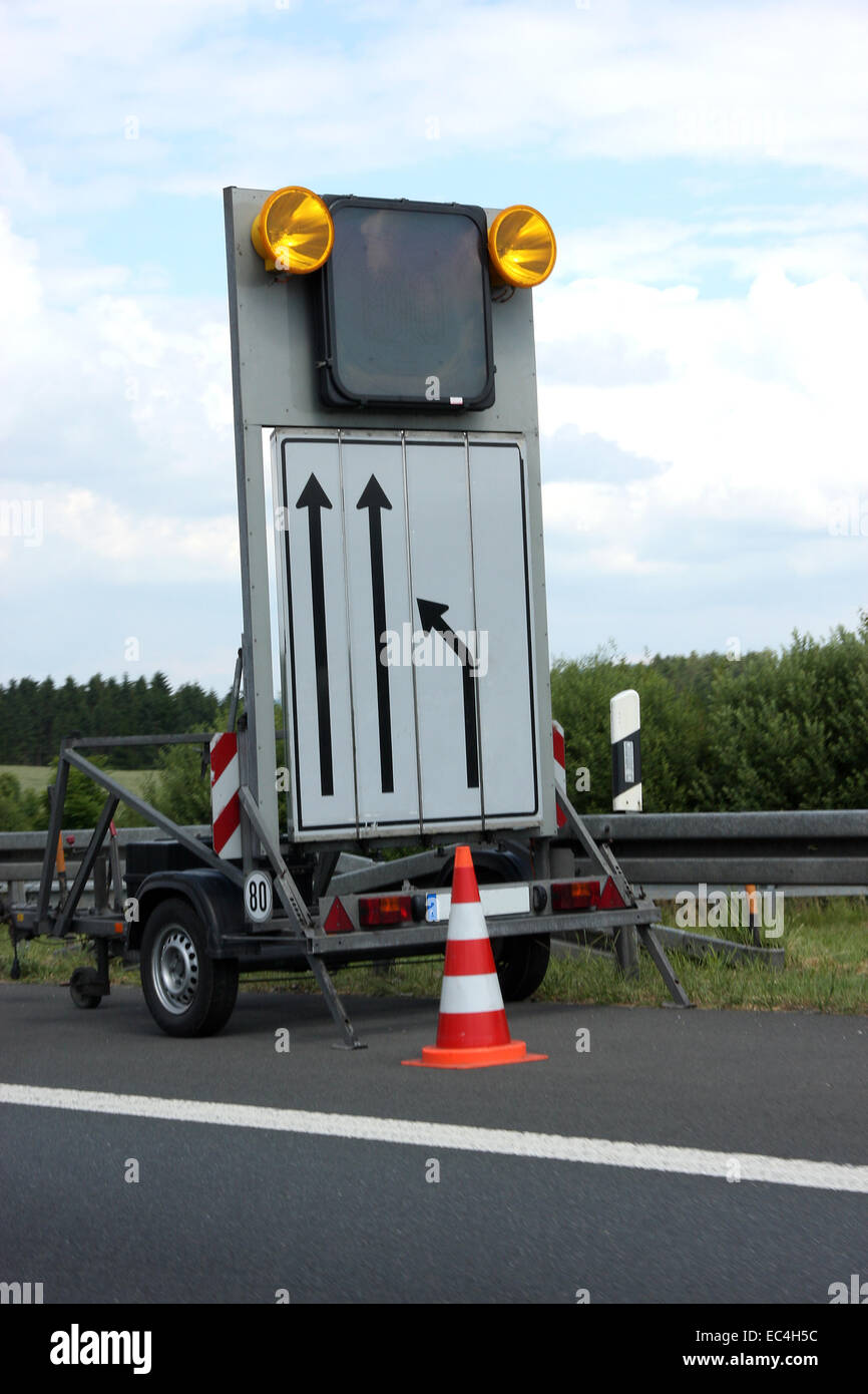 Narrowing of the road hi-res stock photography and images - Alamy
