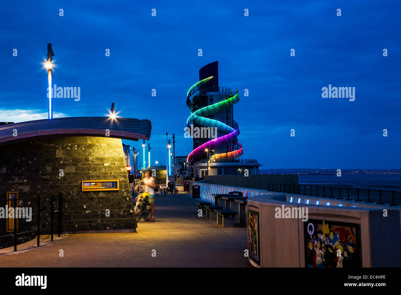Redcar promenade hi-res stock photography and images - Alamy