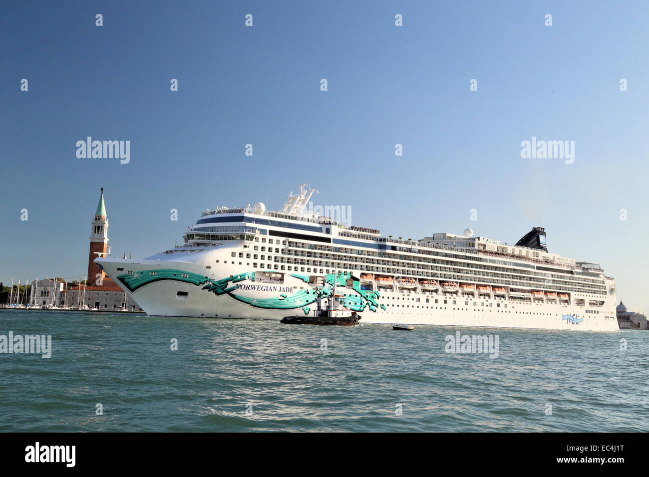 Cruise ship Norwegian Jade, IMO 9304057 Stock Photo - Alamy