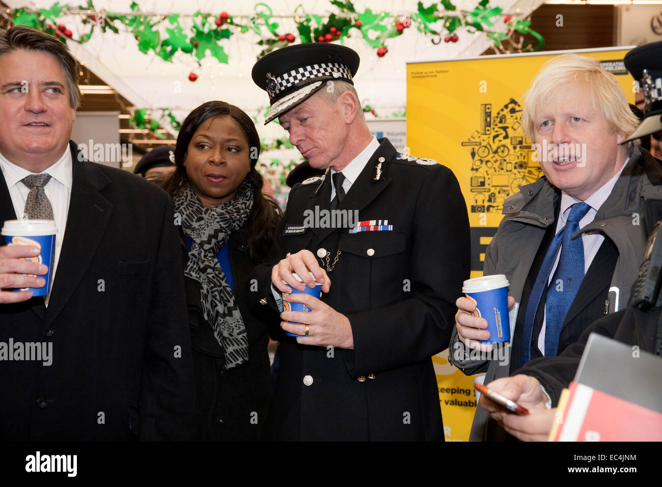 Mayor of London Boris Johnson and the Metropolitan Police Commissioner ...