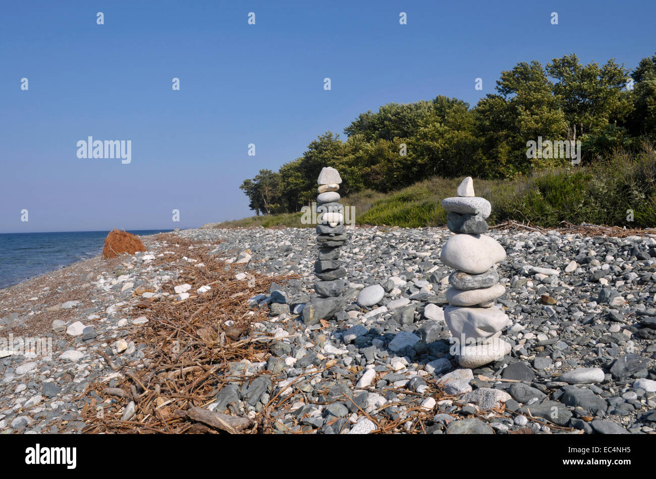 Rock cairn beach hi-res stock photography and images - Alamy
