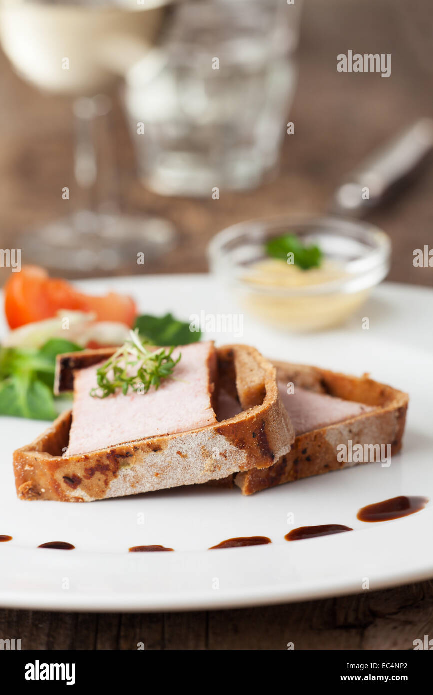 ham in crust Stock Photo - Alamy