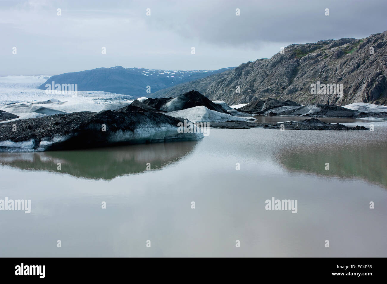 Ice caps melting arctic hi-res stock photography and images - Alamy