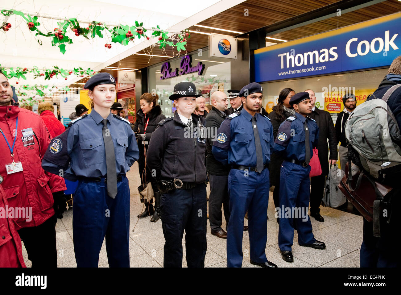Metropolitan police cadets hi-res stock photography and images - Alamy