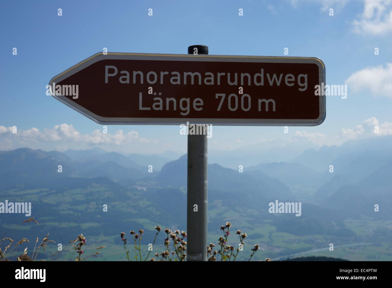 Ross field panorama road hi-res stock photography and images - Alamy