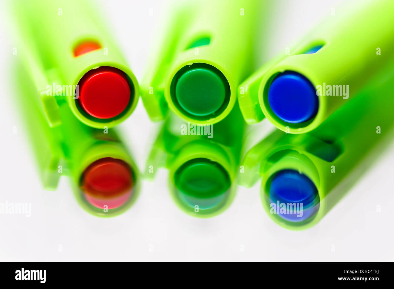 3 liners hi-res stock photography and images - Alamy