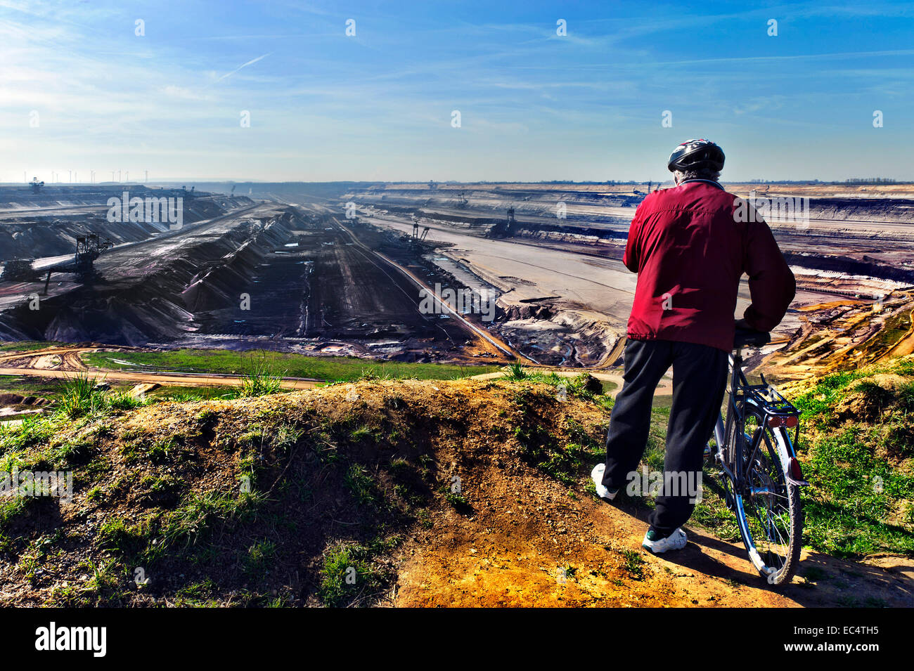 Coal mine bicycle hi-res stock photography and images - Alamy