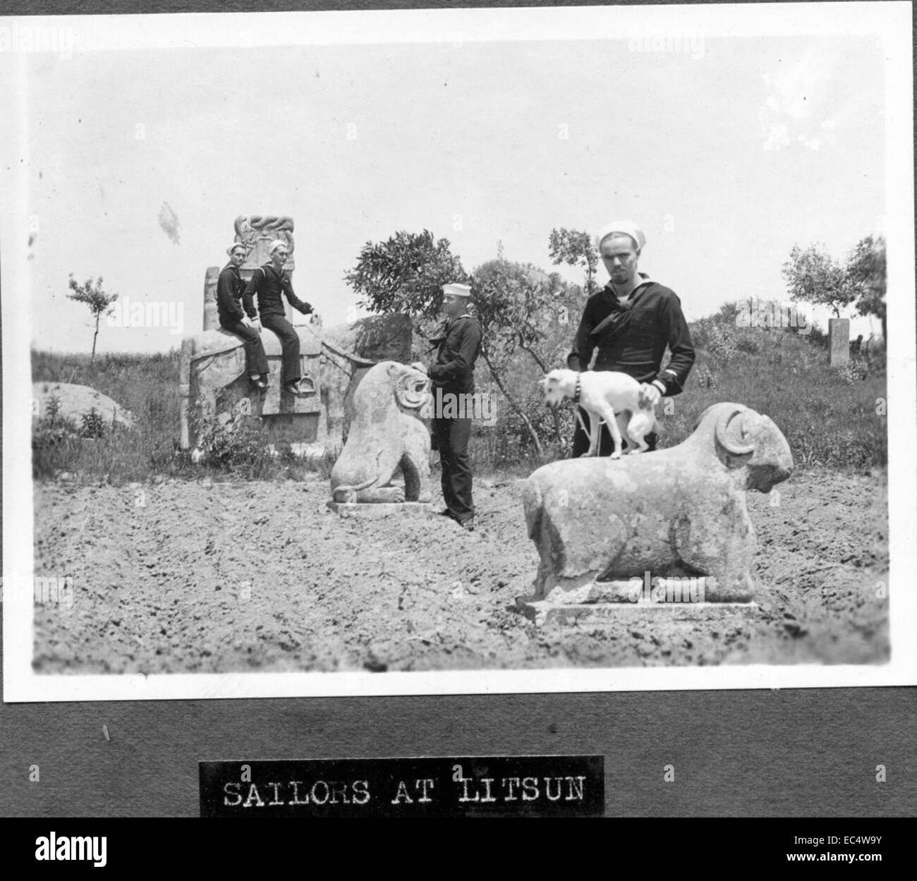 Highfill hi-res stock photography and images - Alamy