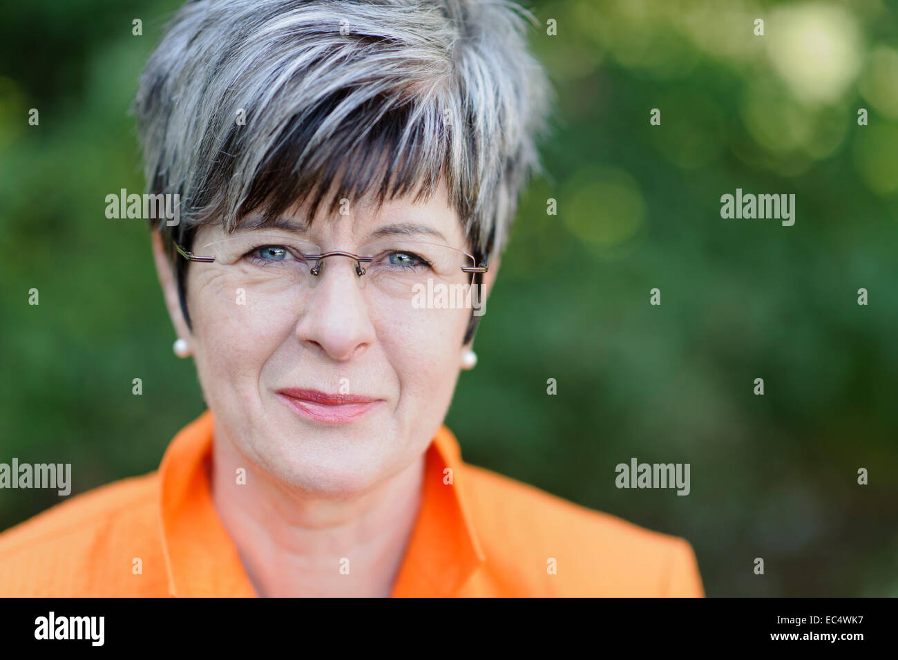 Portrait of a woman-friendly Stock Photo - Alamy