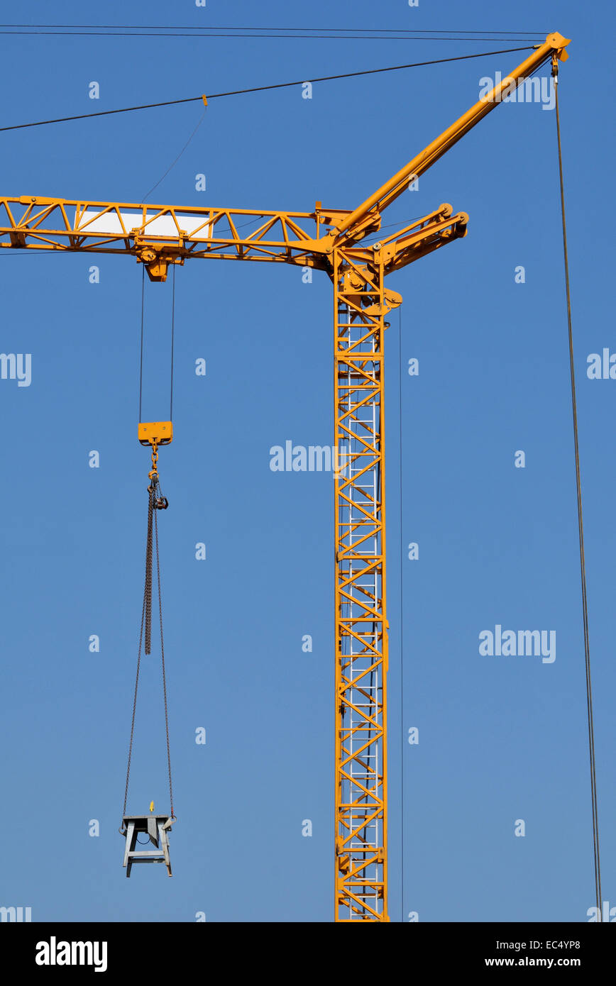 Circular crane hi-res stock photography and images - Alamy