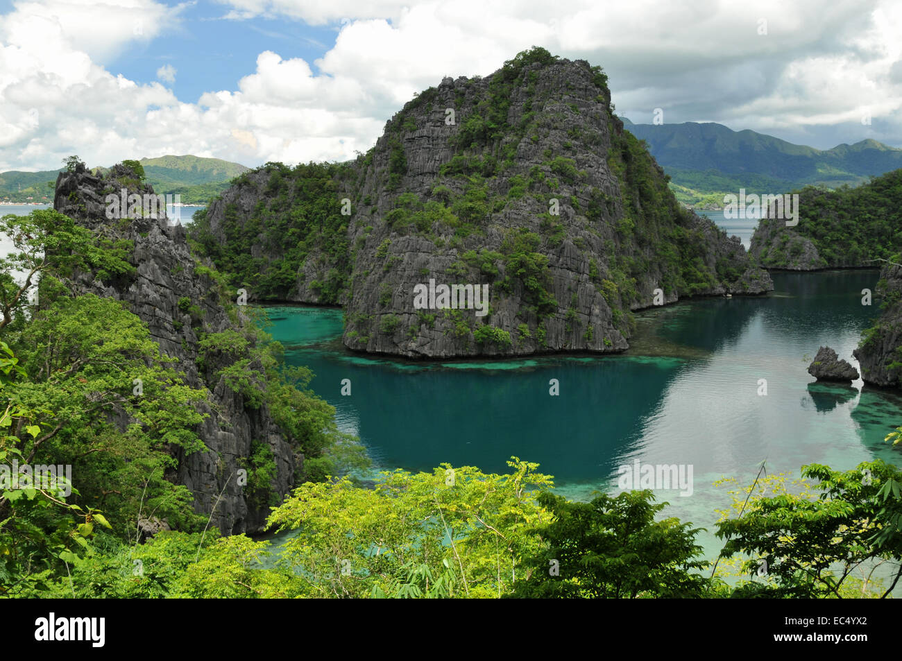 Kayangan lake hi-res stock photography and images - Alamy