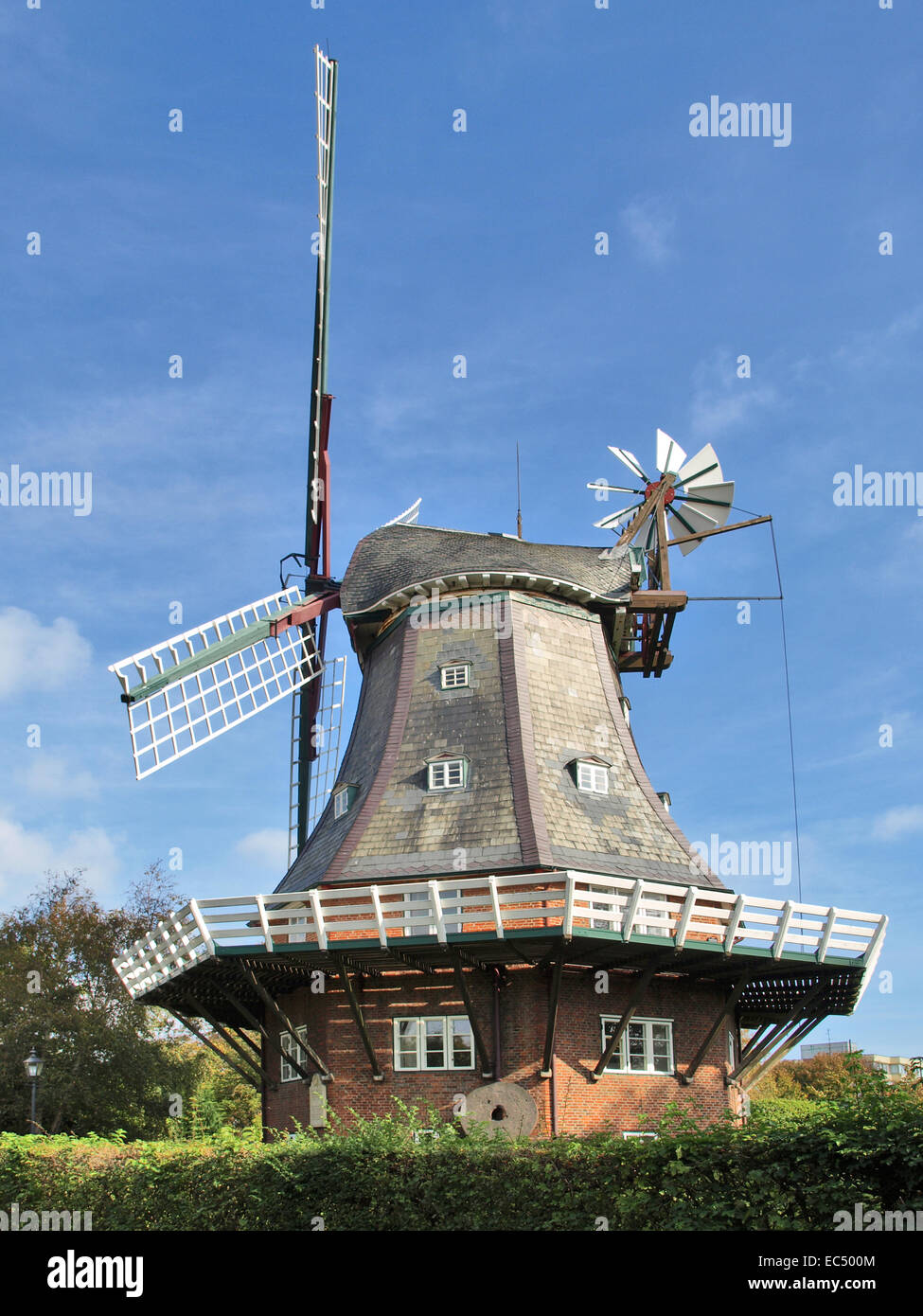 Dutchman windmill hi-res stock photography and images - Alamy
