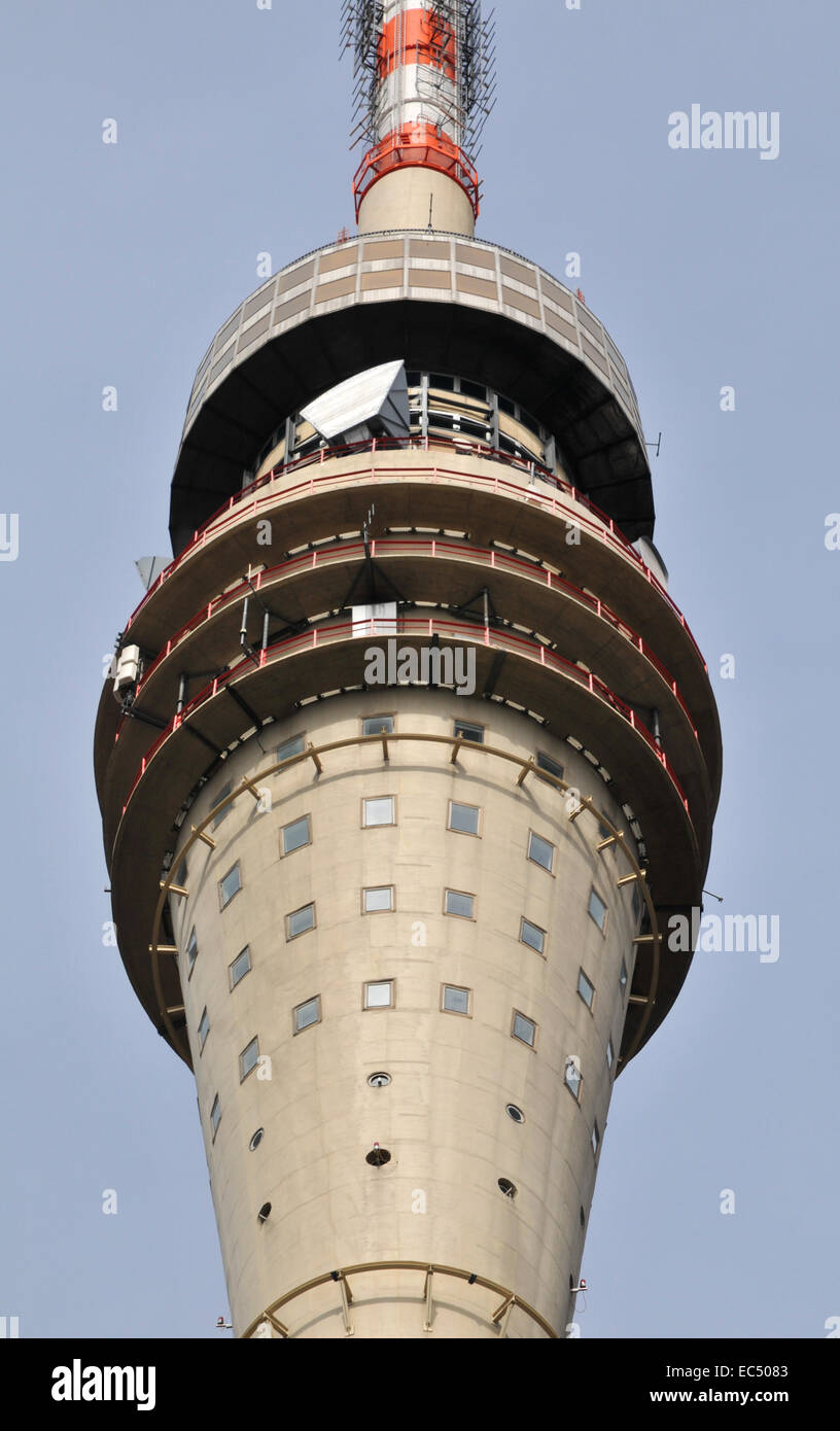 Tv sender hi-res stock photography and images - Alamy