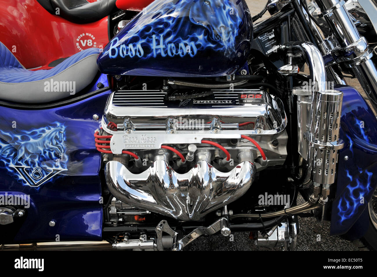 Eight cylinder engine hi-res stock photography and images - Alamy
