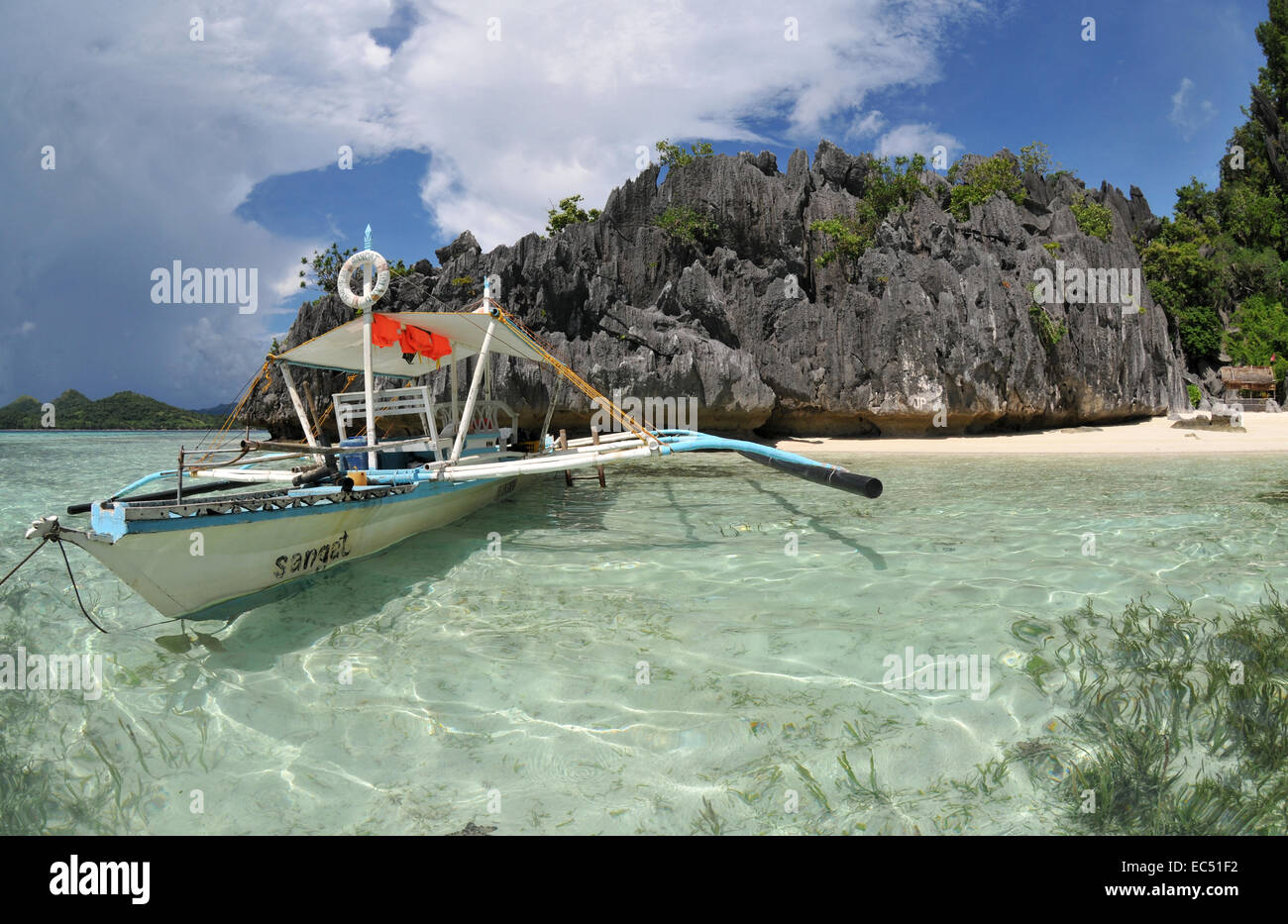 Asia motorboat boat philippines hi-res stock photography and images - Alamy