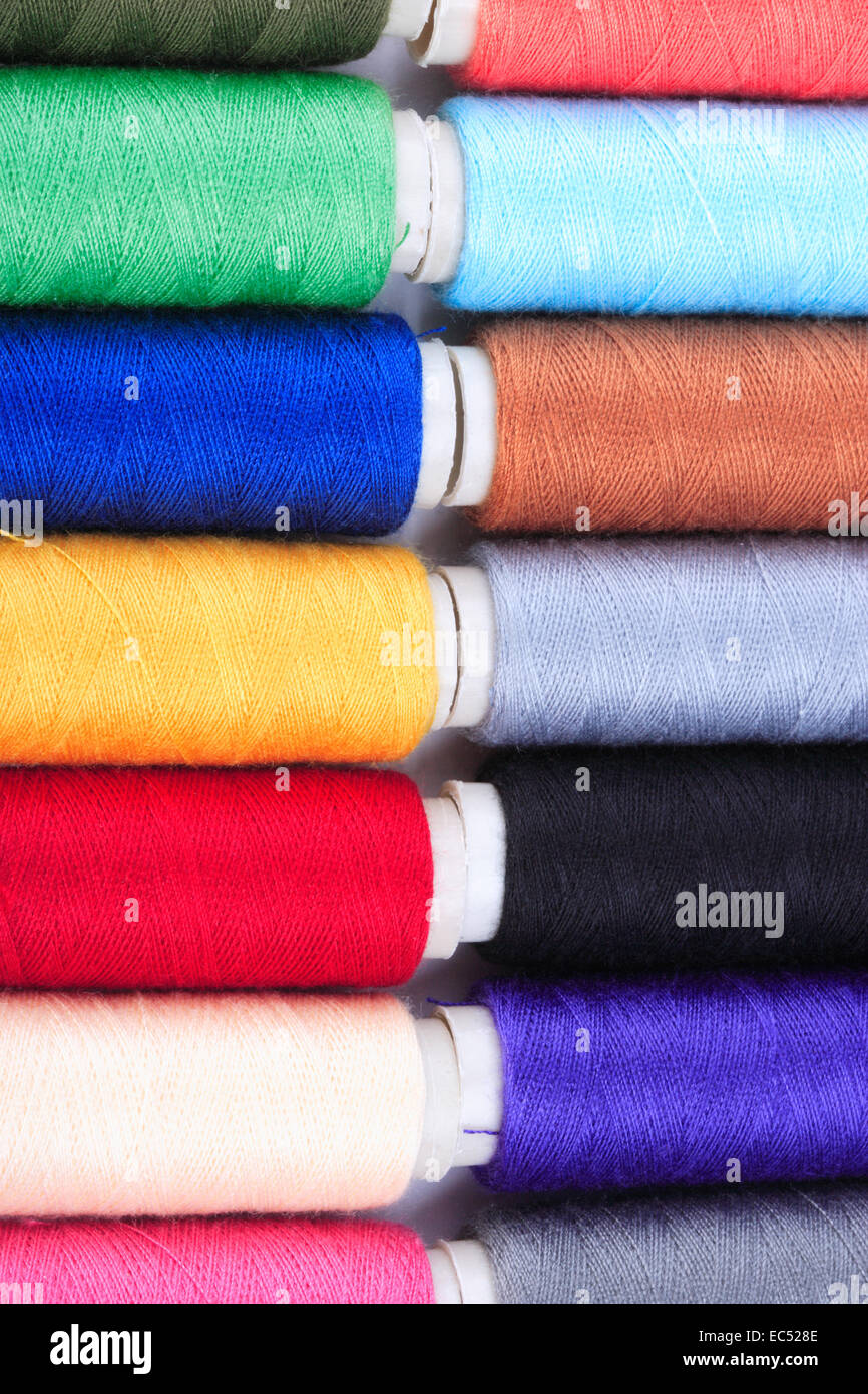 Spool of thread hi-res stock photography and images - Alamy