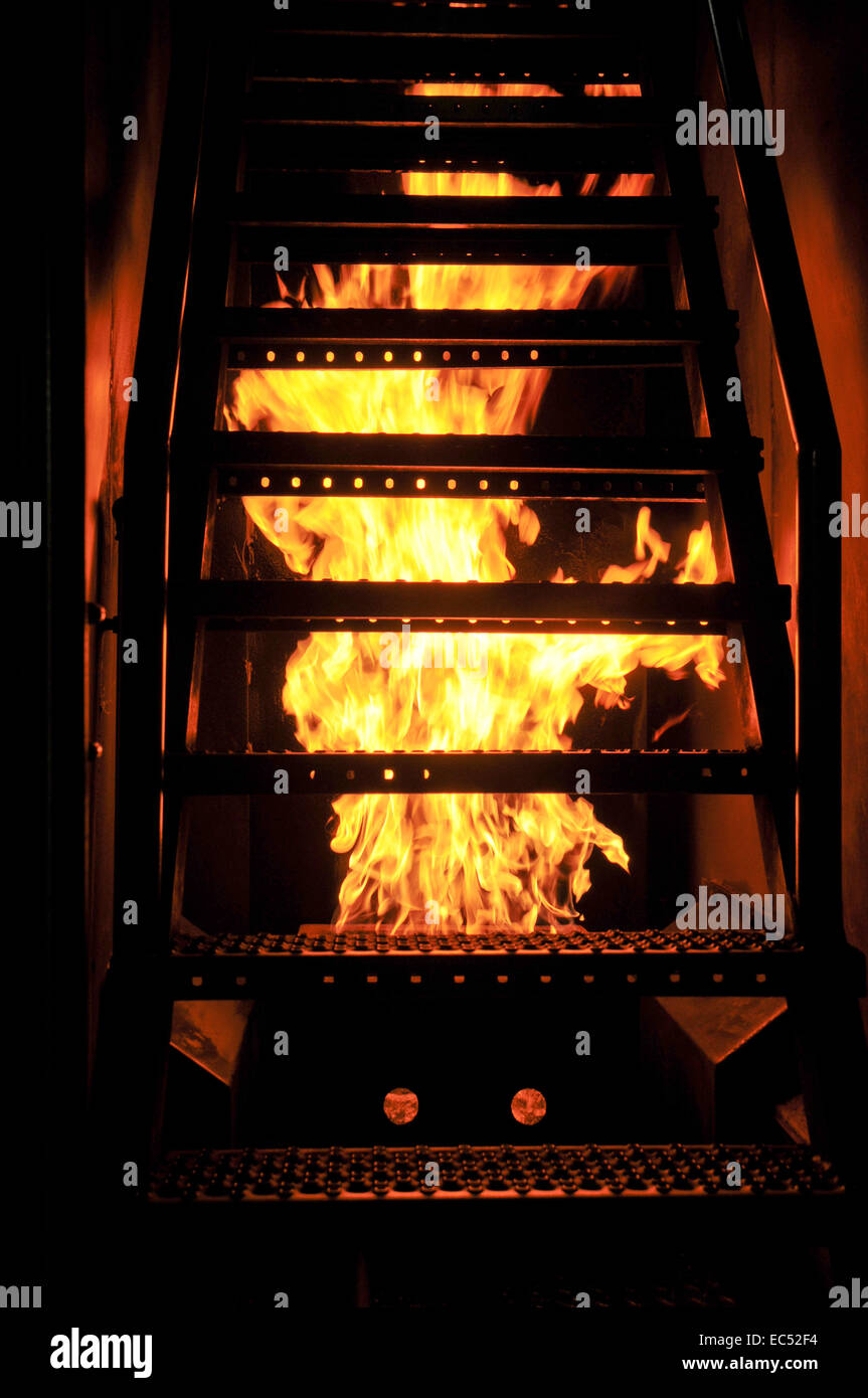 Fire training smoke house hi-res stock photography and images - Alamy