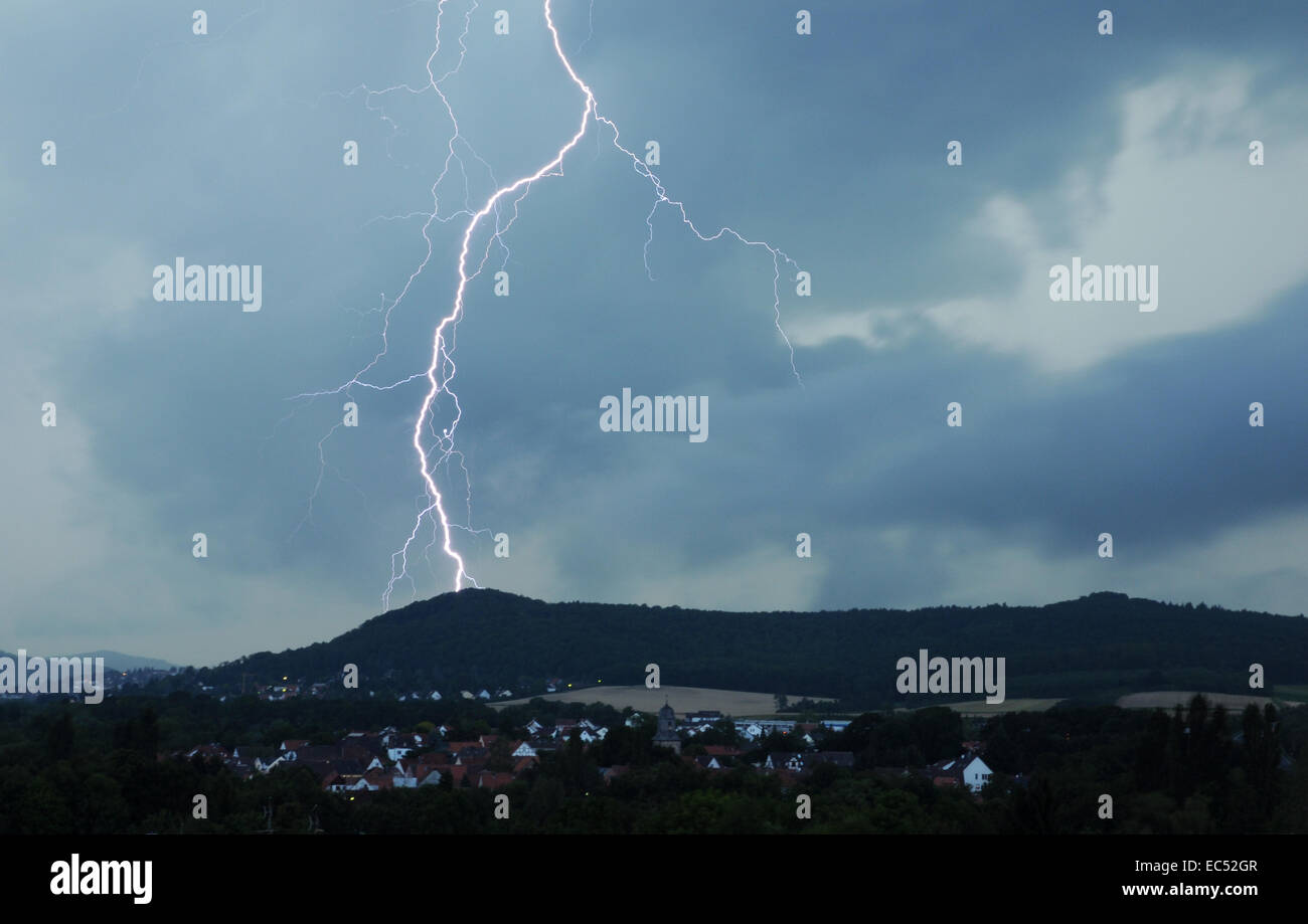 Heat lightning hi-res stock photography and images - Alamy