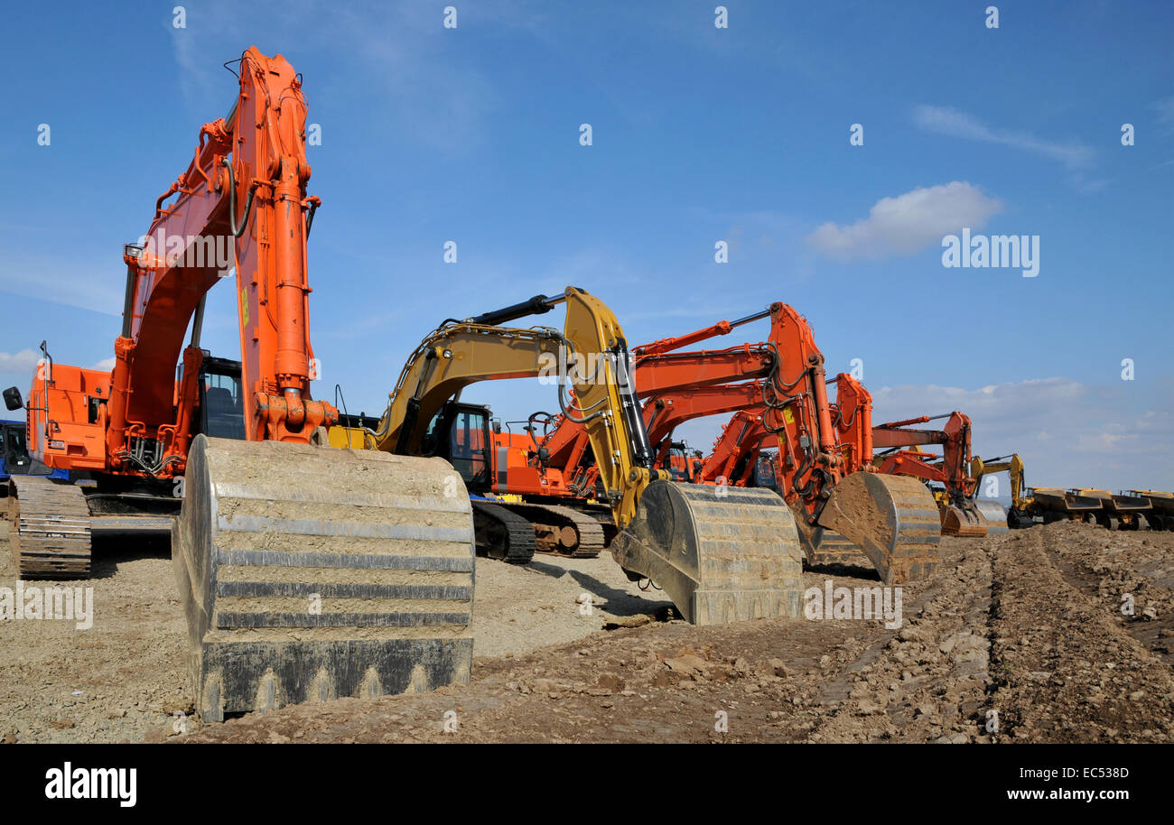 Case construction hi-res stock photography and images - Alamy