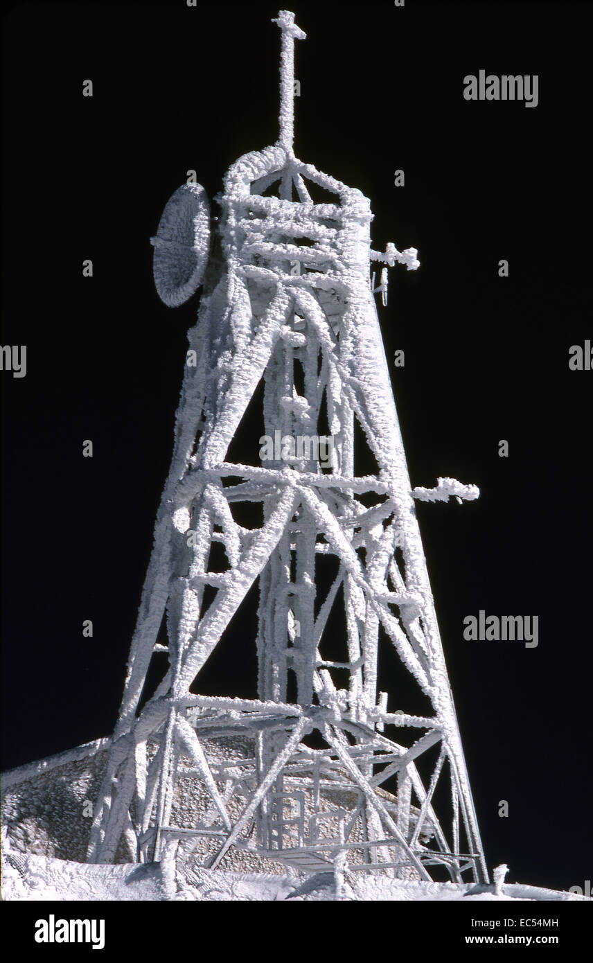ice coated radio tower Stock Photo - Alamy