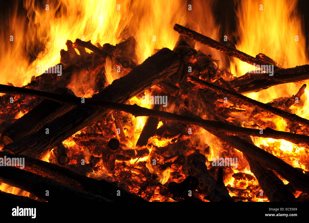 Extinguish fireplace hi-res stock photography and images - Alamy