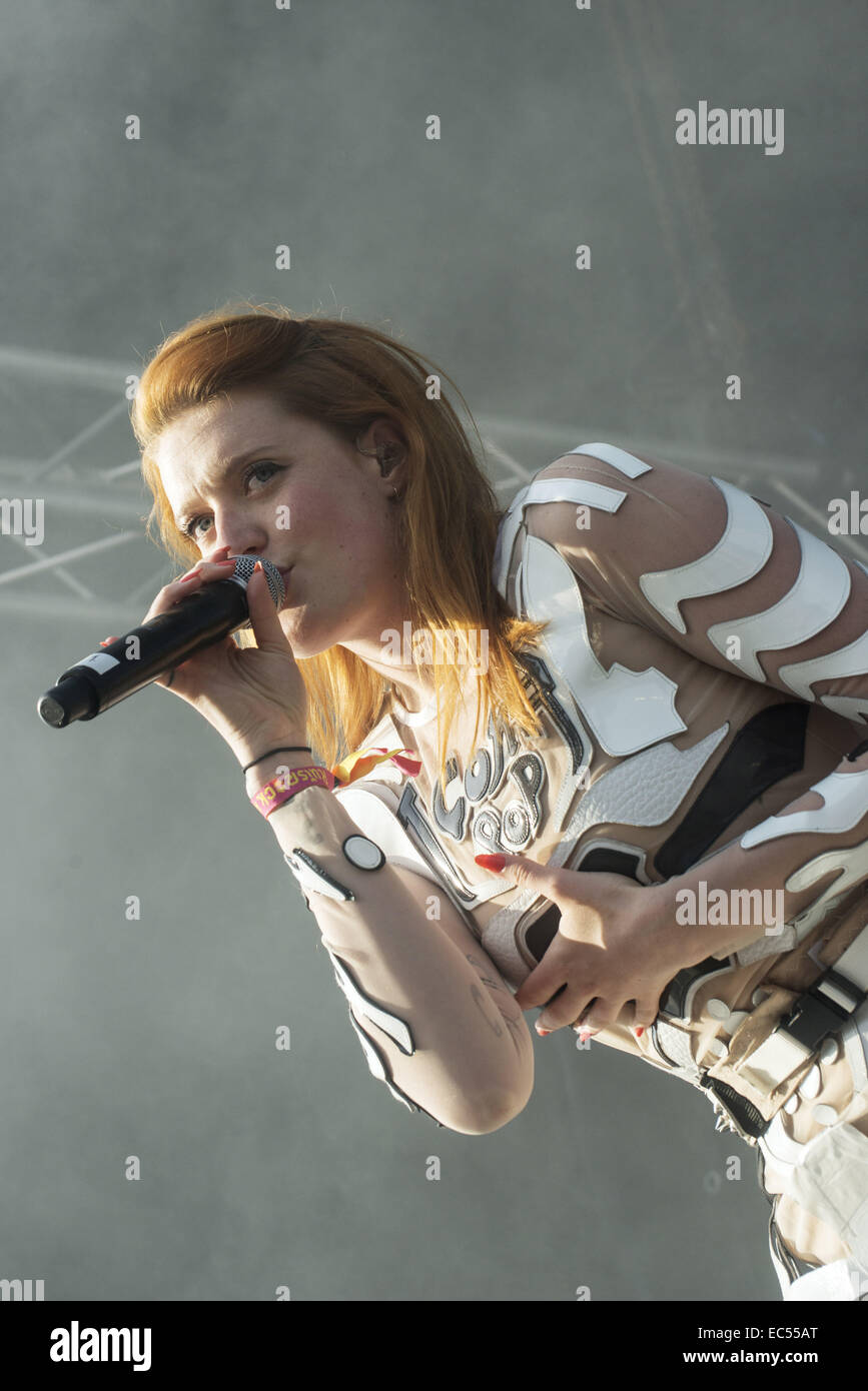 Icona pop hi-res stock photography and images - Alamy