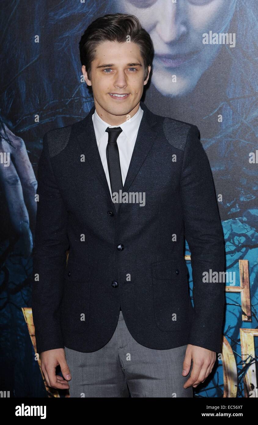 Andy Mientus at arrivals for INTO THE WOODS World Premiere, Ziegfeld ...