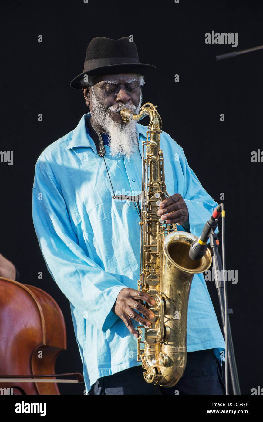Pharoah sanders hi-res stock photography and images - Alamy