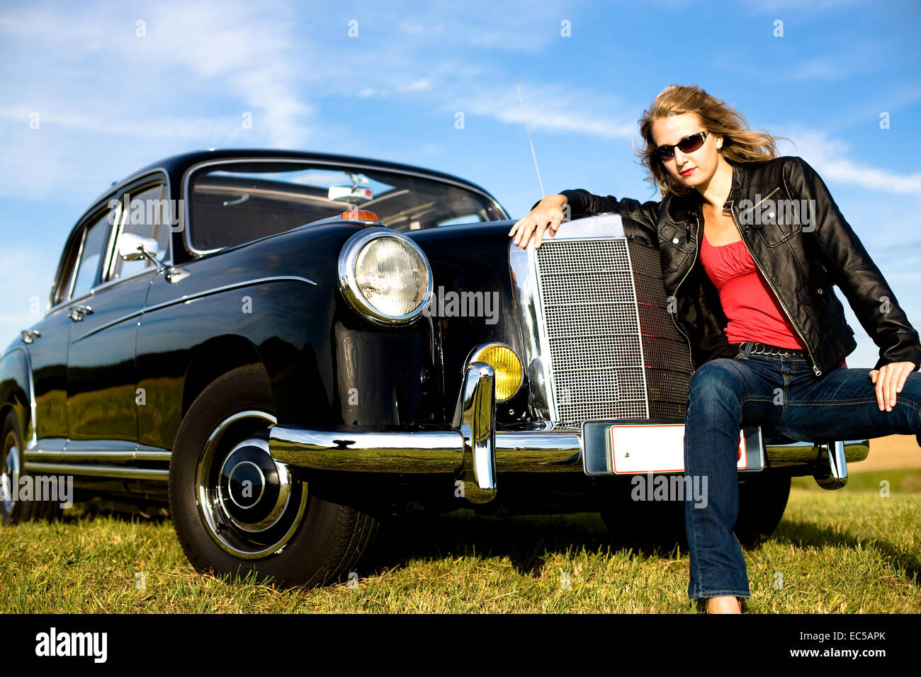 Mercedes ponton hi-res stock photography and images - Alamy