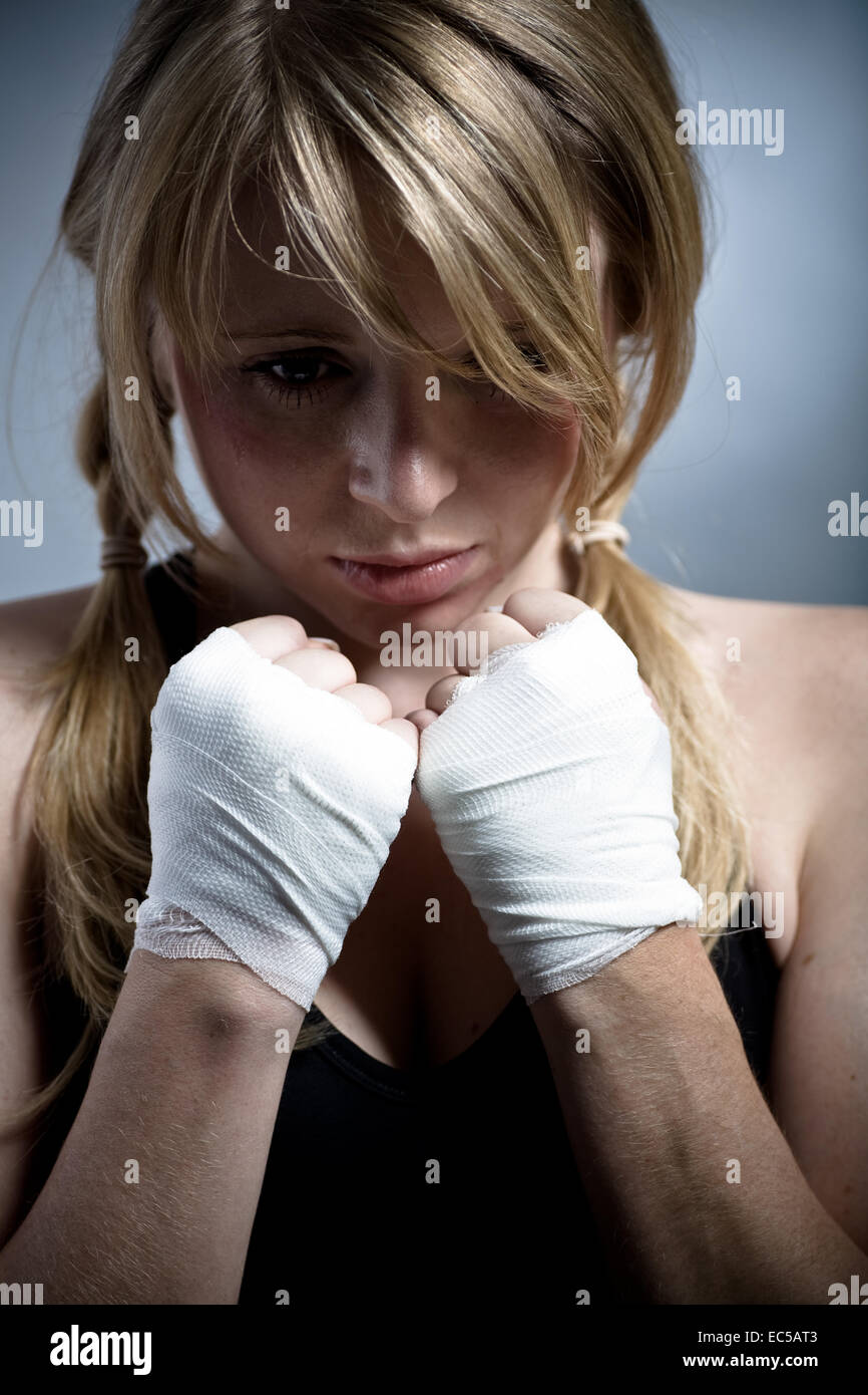Boxing Pose Stock Photos & Boxing Pose Stock Images - Alamy