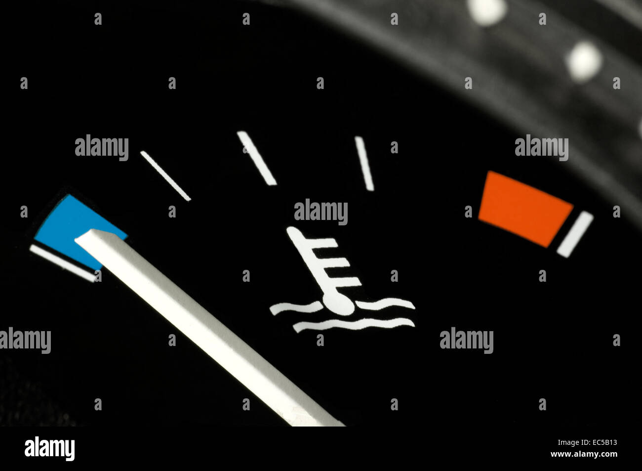 Car temperature gauge hi-res stock photography and images - Alamy