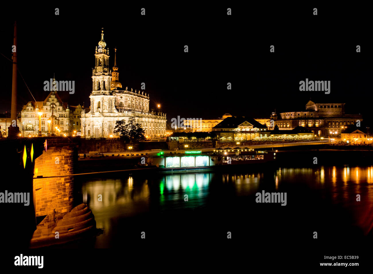 Dresden at night Elbe river view Stock Photo - Alamy
