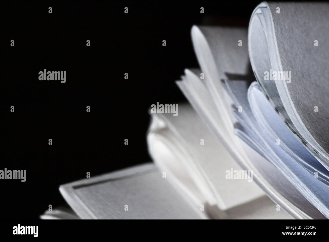piled up papers Stock Photo - Alamy