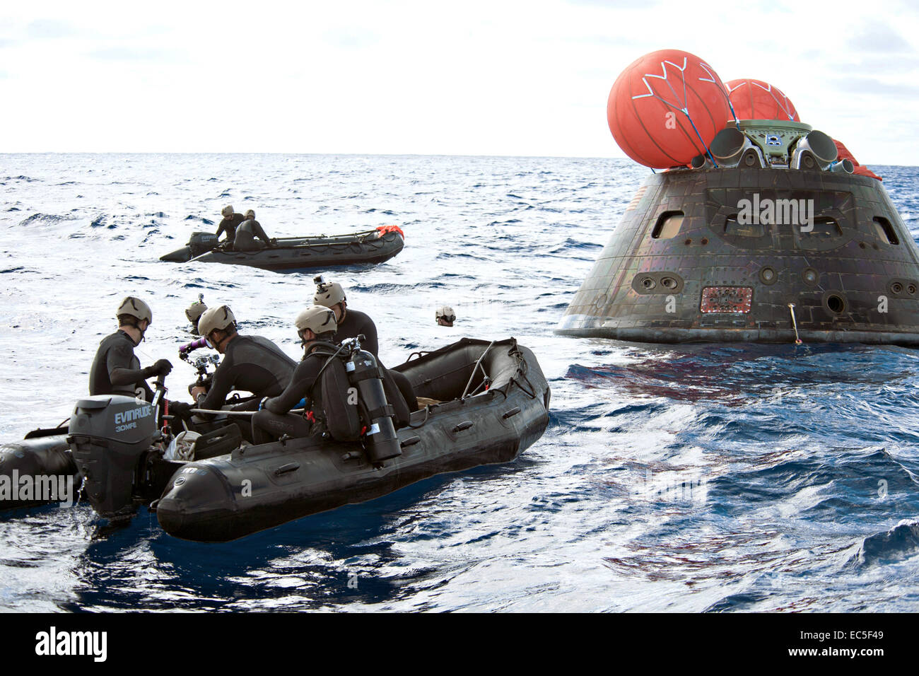 US Navy sailors from the amphibious transport dock ship USS Anchorage ...