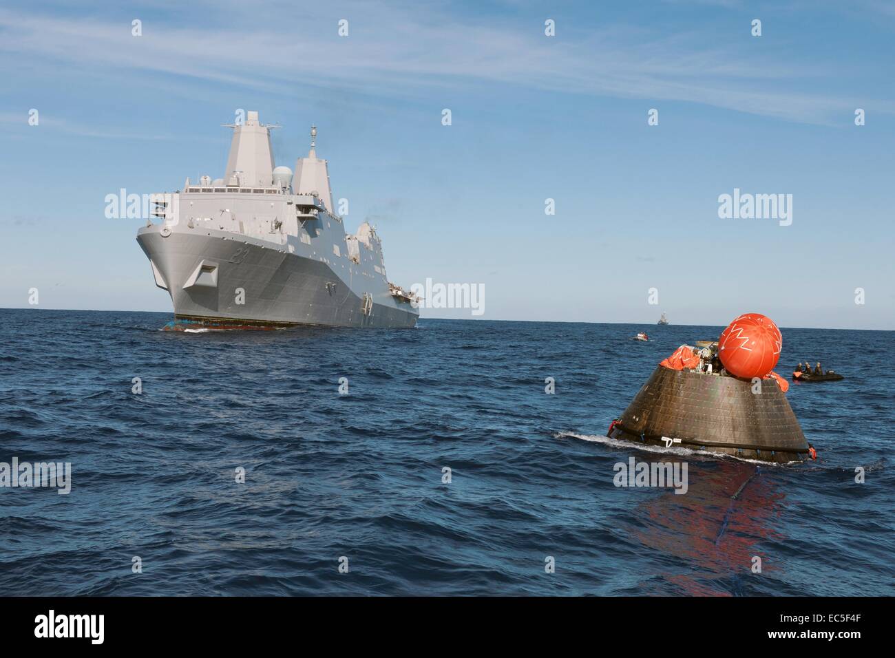 US Navy sailors from the amphibious transport dock ship USS Anchorage ...